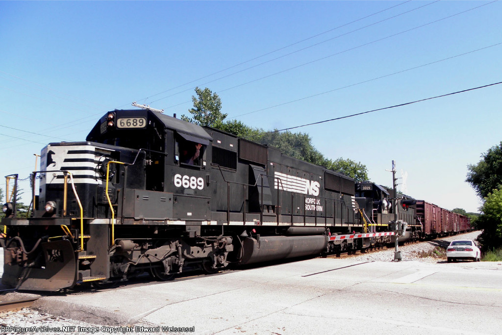 HORSEPOWER leading the Deathstar 70 just north of the Illinois border